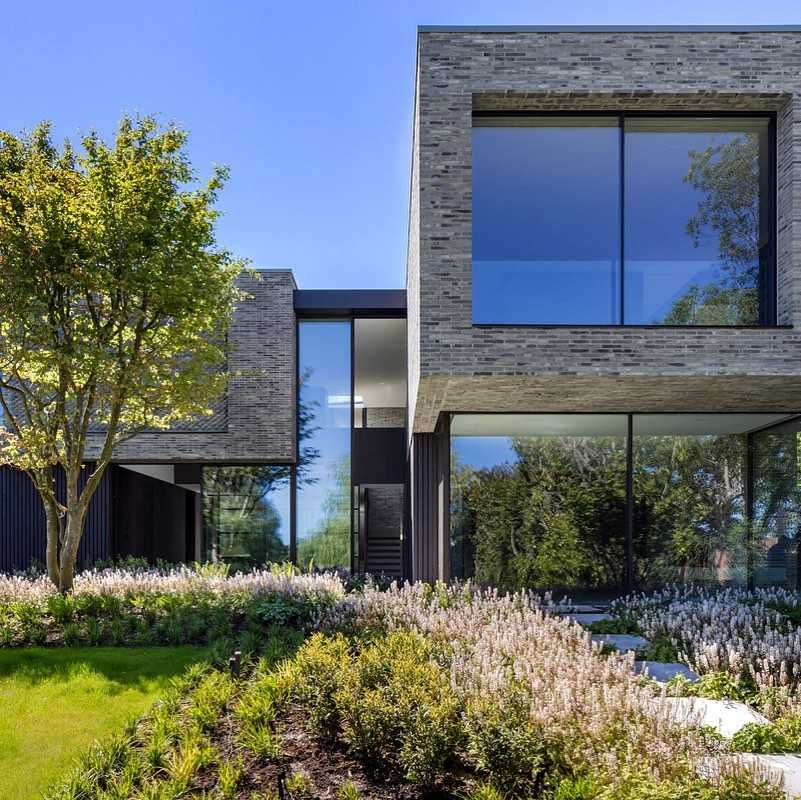 Most Luxurious Homes - Expensive Life Style of Riches