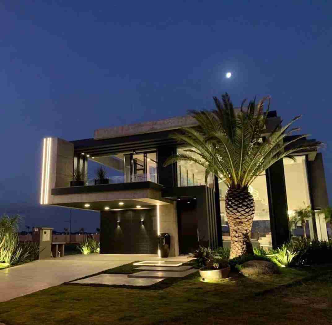 Most Luxurious Homes - Expensive Life Style of Riches