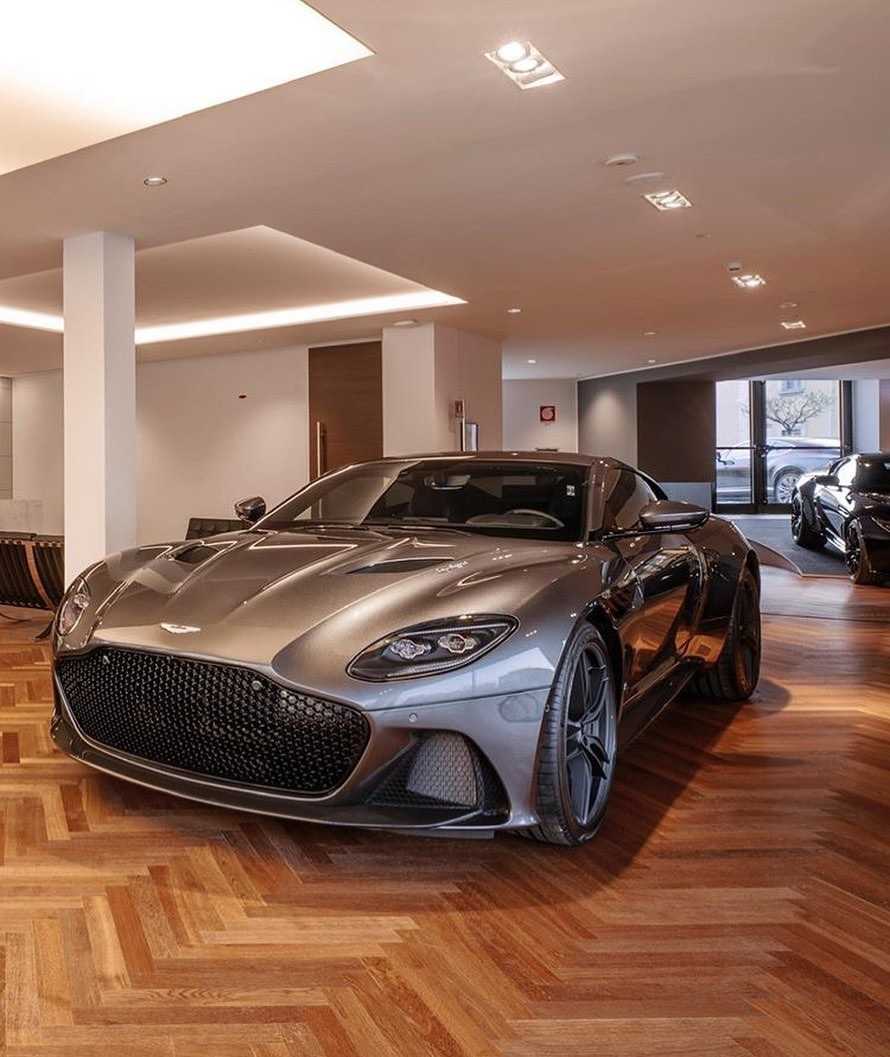 Best Luxury Lifestyle Photos - Expensive Life Style of Riches